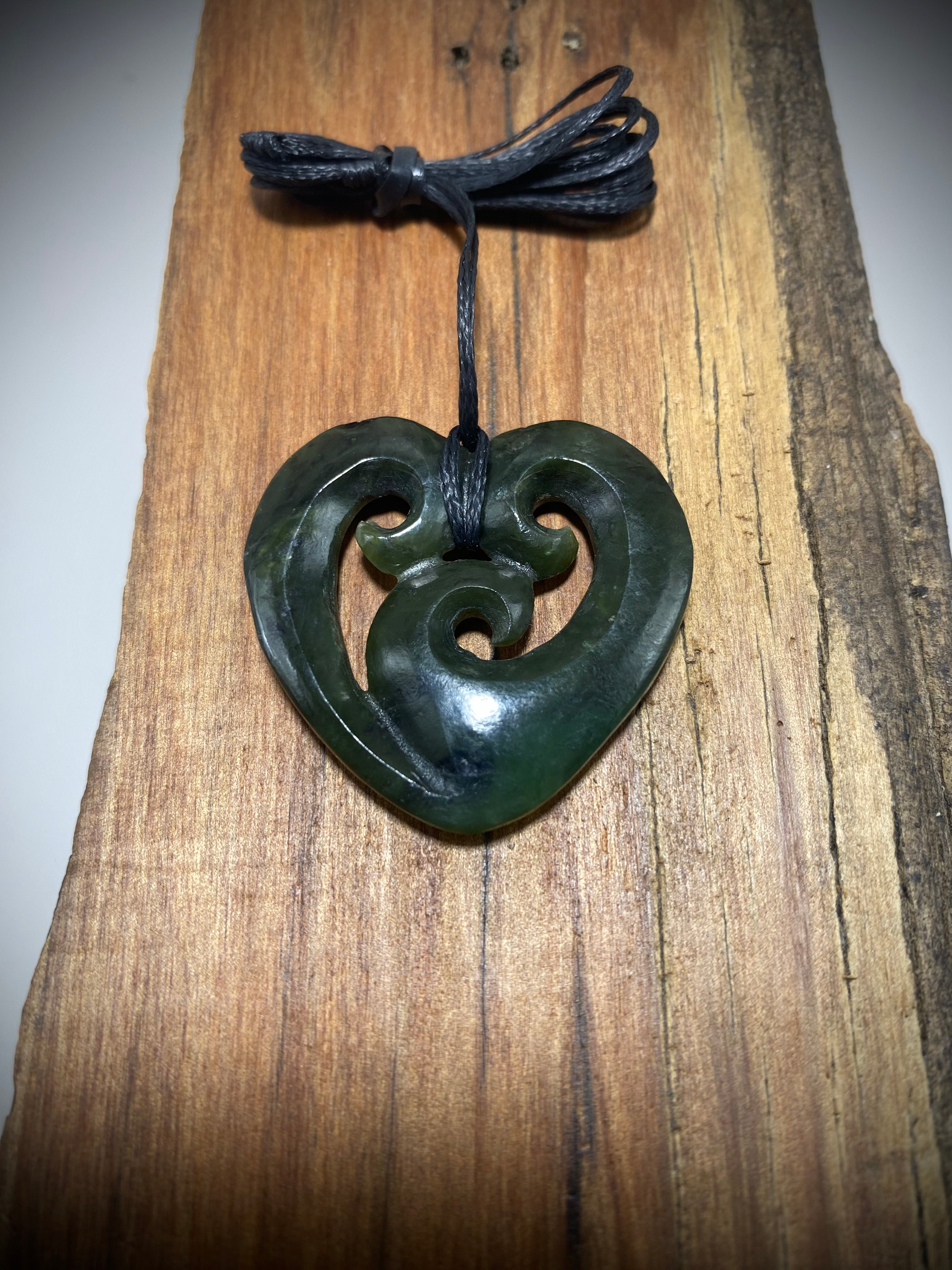 Pounamu & Bone – Featherston's Crystals & Curiosities