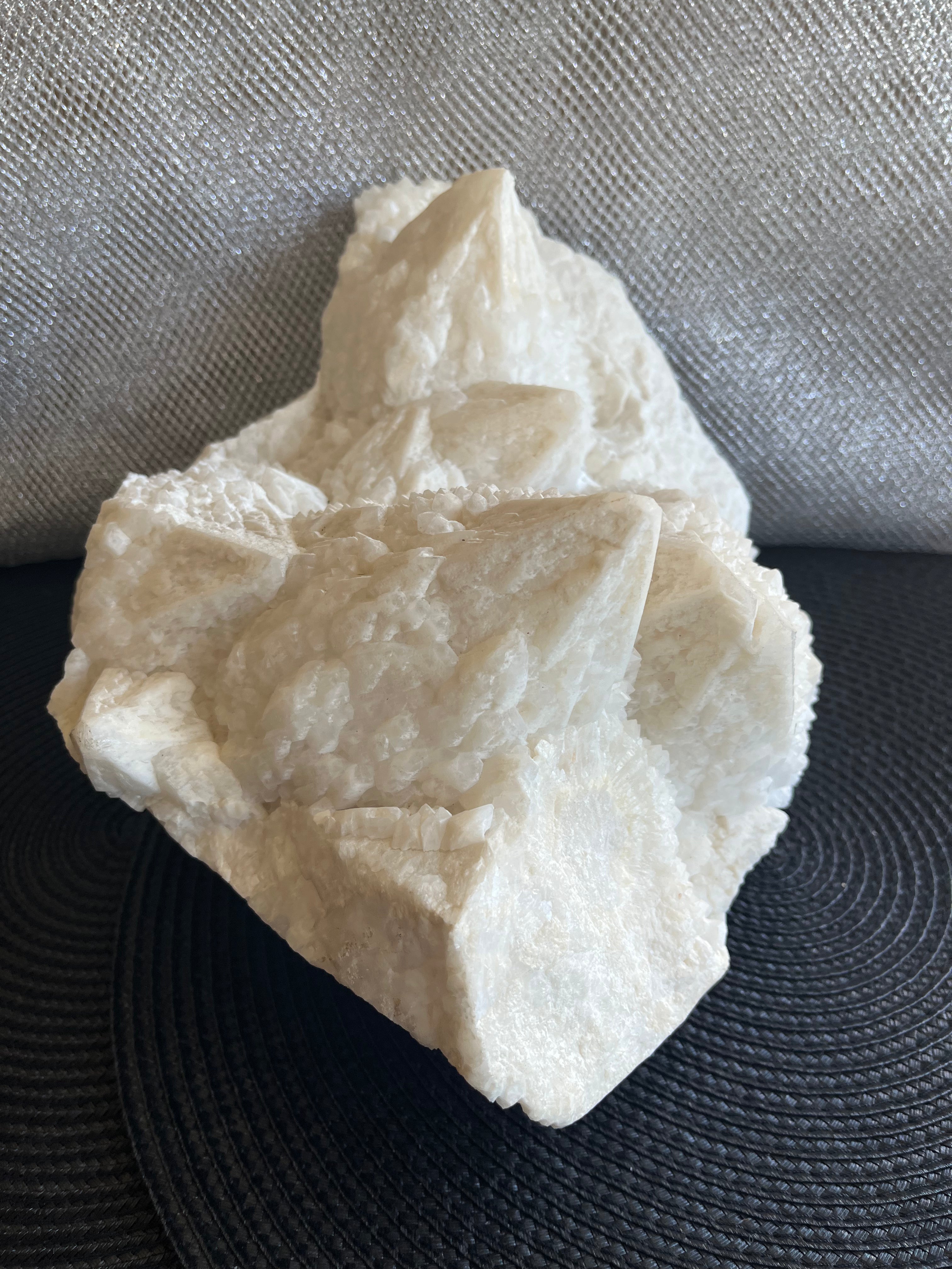 Snow Quartz – Featherston's Crystals & Curiosities
